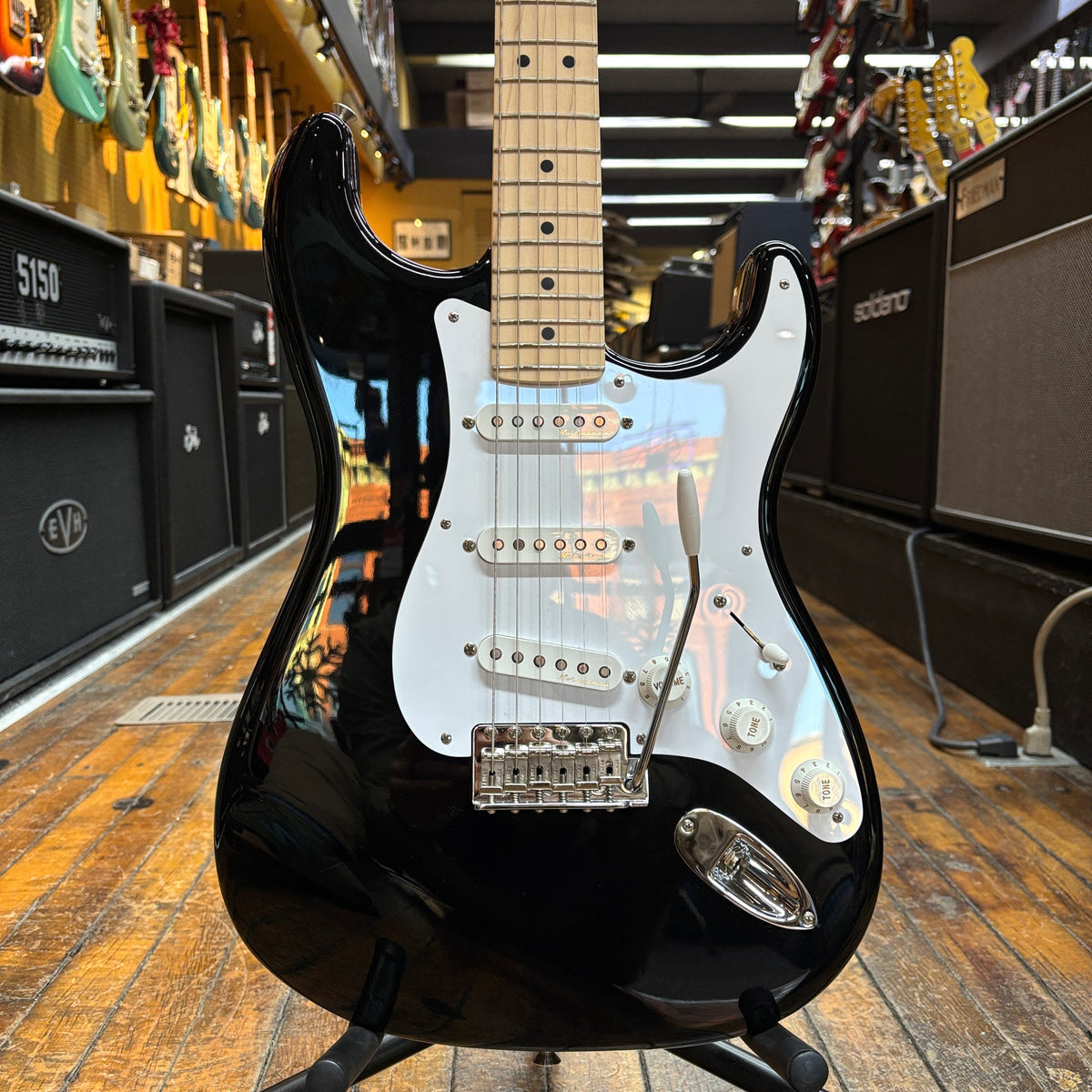 Fender Eric Clapton Stratocaster 2021 Black w/Original Tweed Case ...