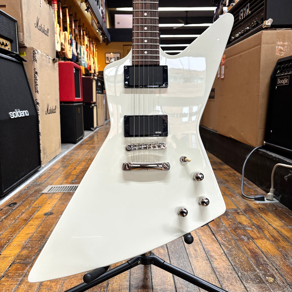 Epiphone Explorer '80s EMG Electric Guitar Classic White w/Padded Gig ...