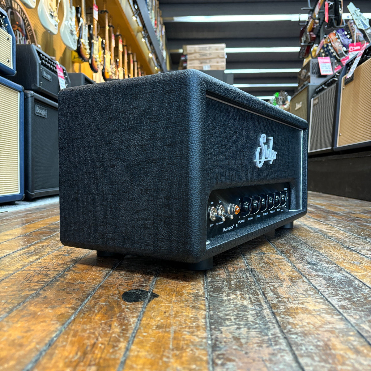 Suhr Badger 18 18-Watt Tube Guitar Amp Head w/Footswitch, Cover – Music ...