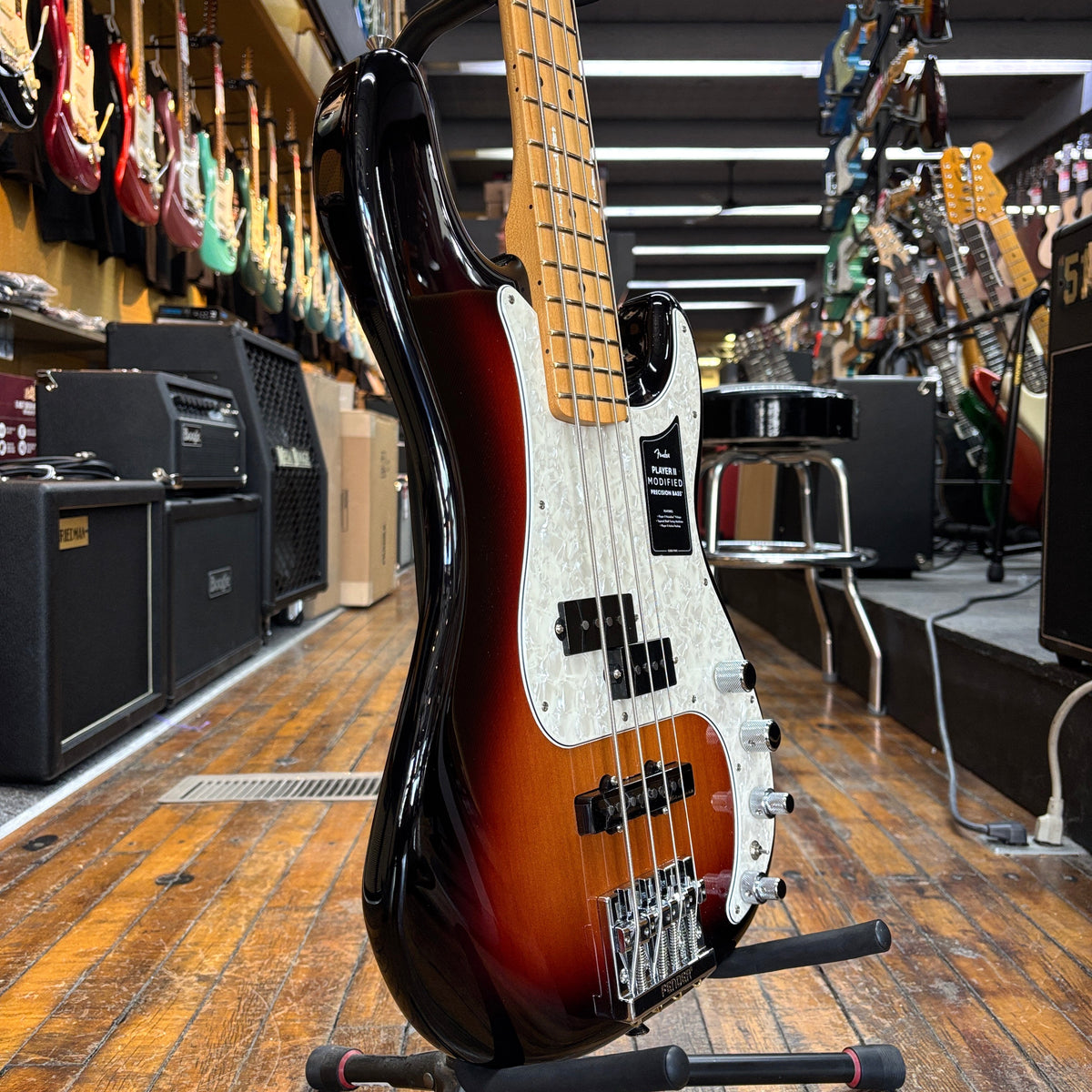 Fender Player II Modified Active Precision Bass 3-Tone Sunburst w/Padd ...