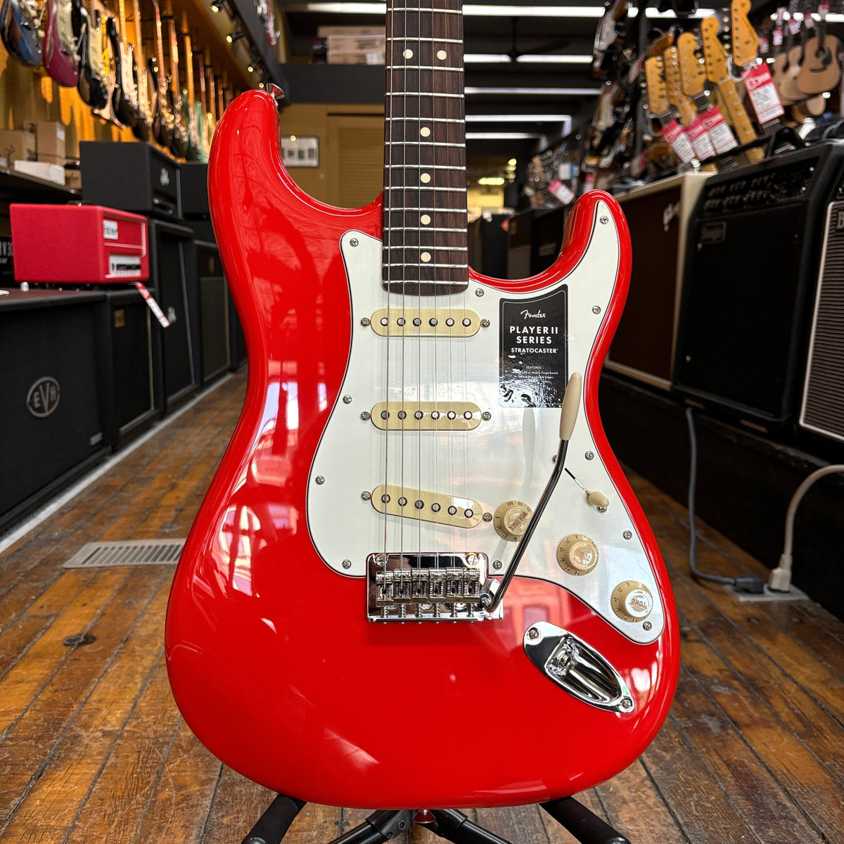 Fender Player II Stratocaster Coral Red w/Rosewood Fingerboard – Music ...