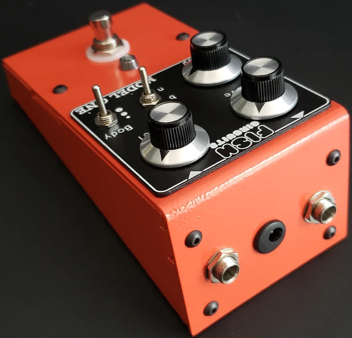Fish Circuits Model One Overdrive Guitar Effect Pedal – Music Makers