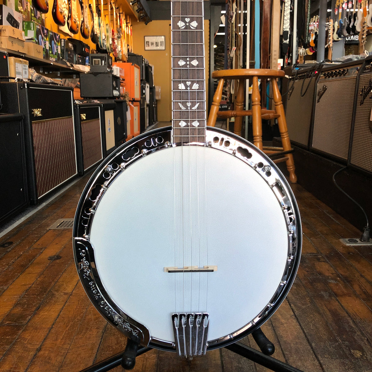 Gold Tone BG-150F Bluegrass Banjo with Flange w/Gig Bag – Music Makers
